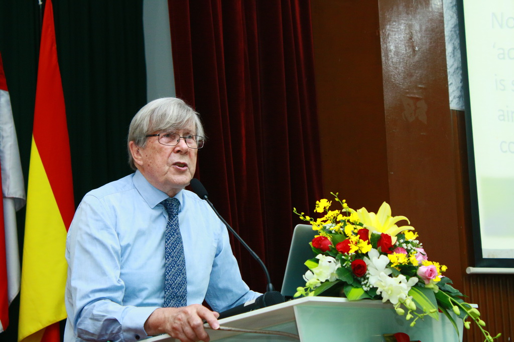 Seminar on “Task-based Language Teaching” by Prof. Rod Ellis from ...