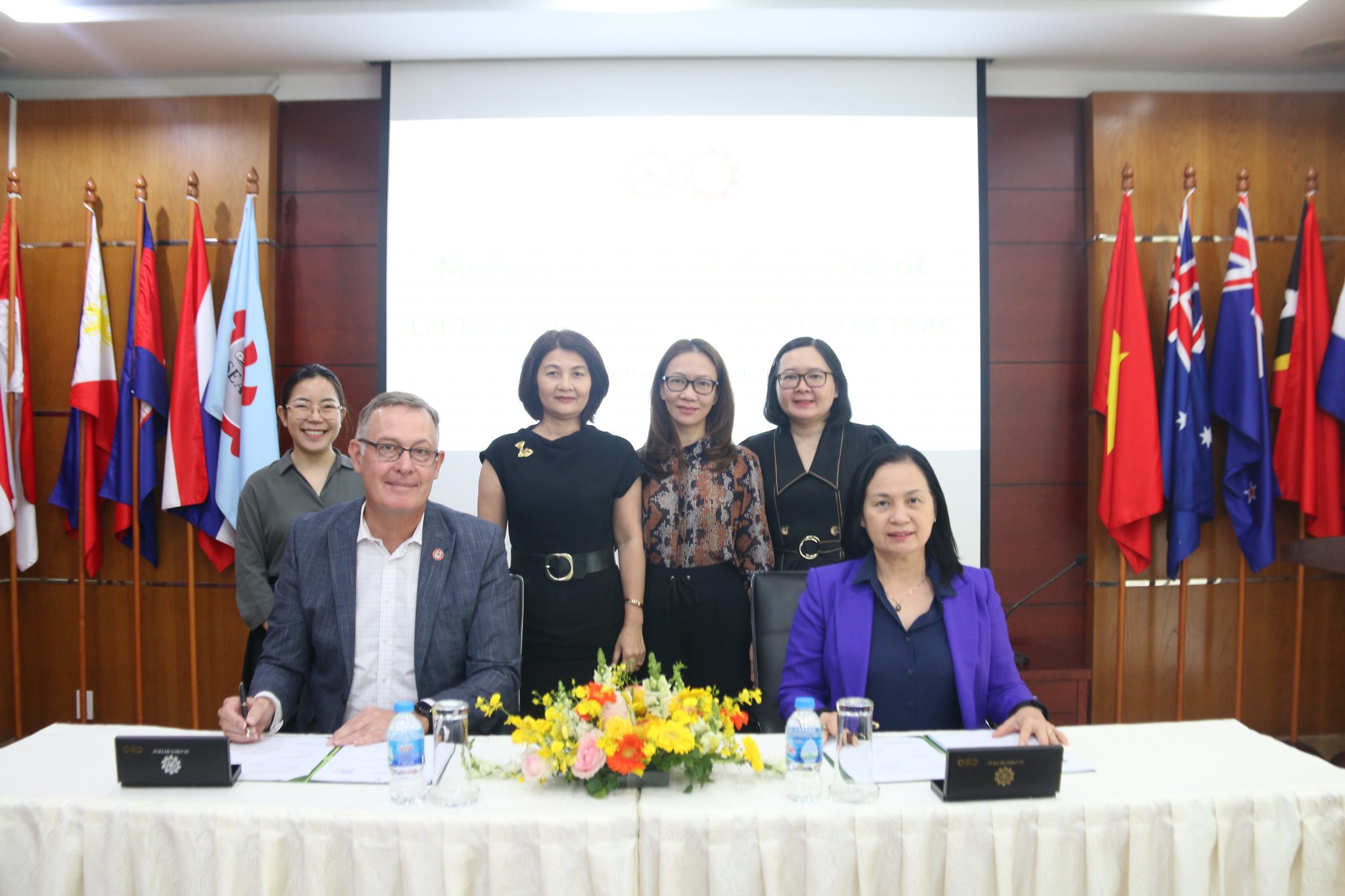 MOA Signing Ceremony with LabTech International LTD – SEAMEO RETRAC